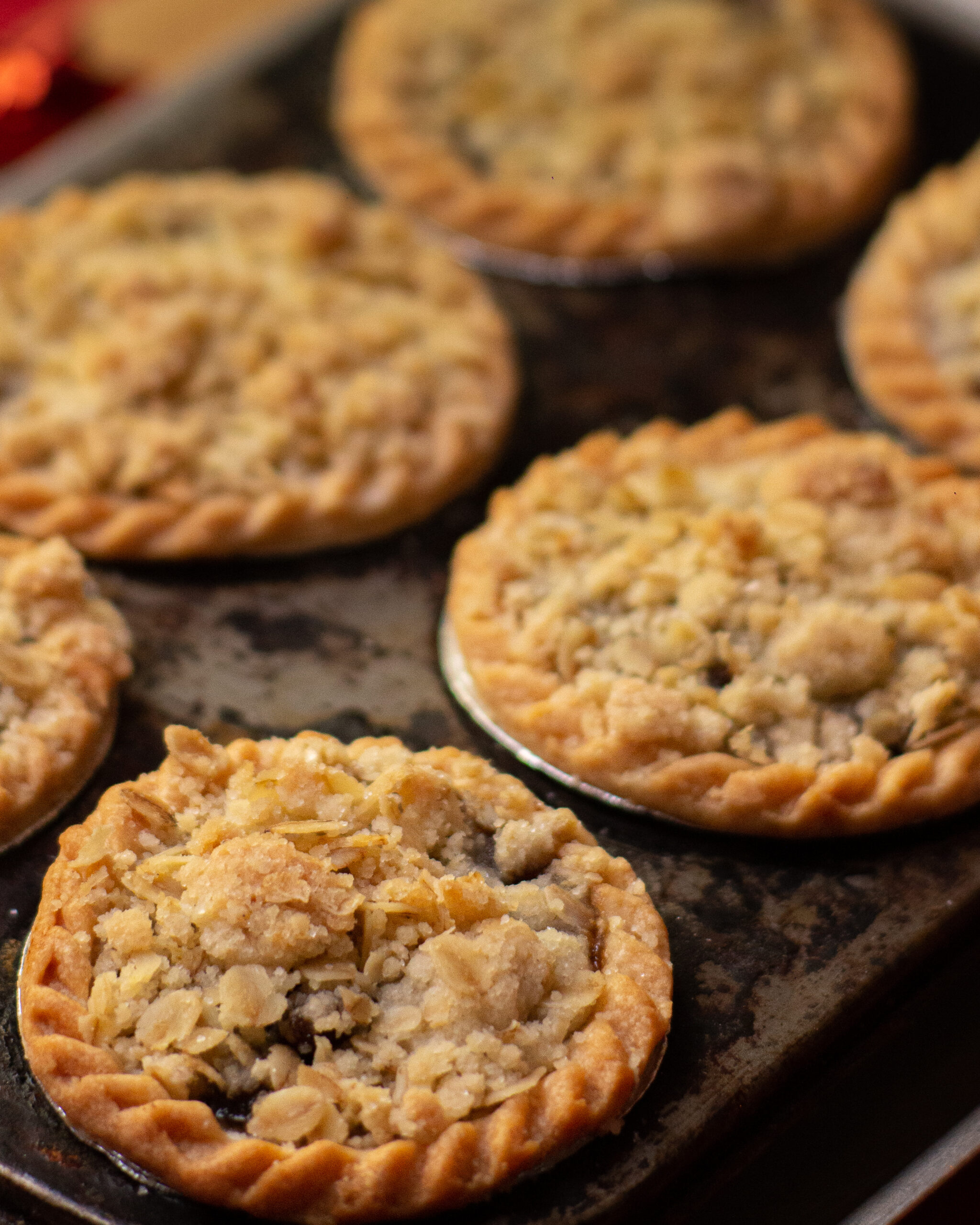 Crumble Topped Mince Pies (6 Pack) • Portreath Bakery